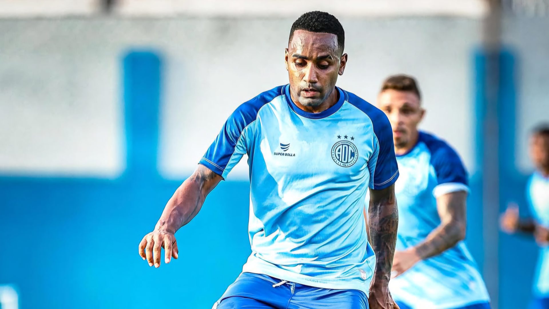 Vitória x Confiança: Saiba como assistir ao jogo AO VIVO